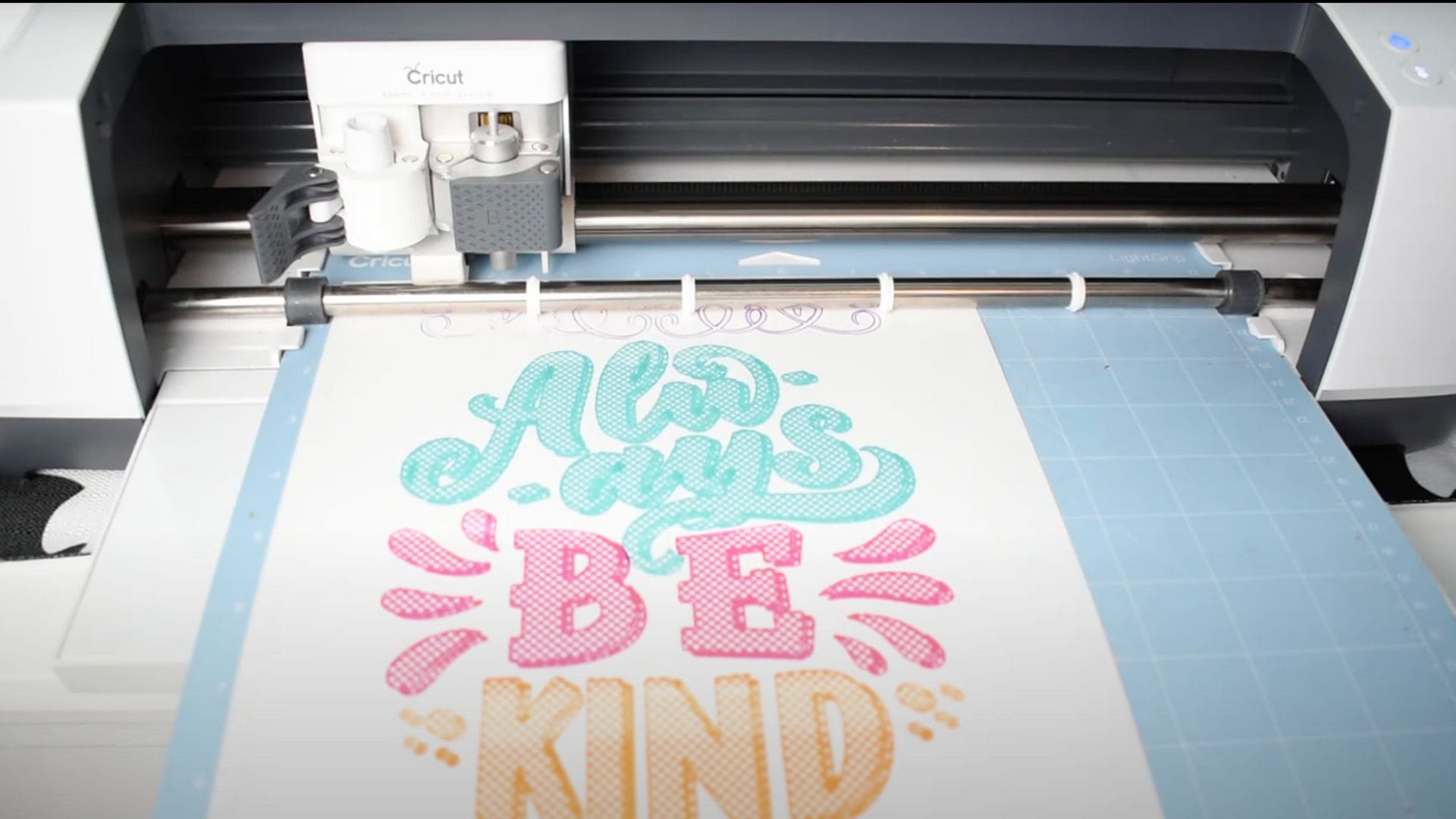 Draw With Cricut. Fill In Your Text. No More Bubble Letters or Outlines!