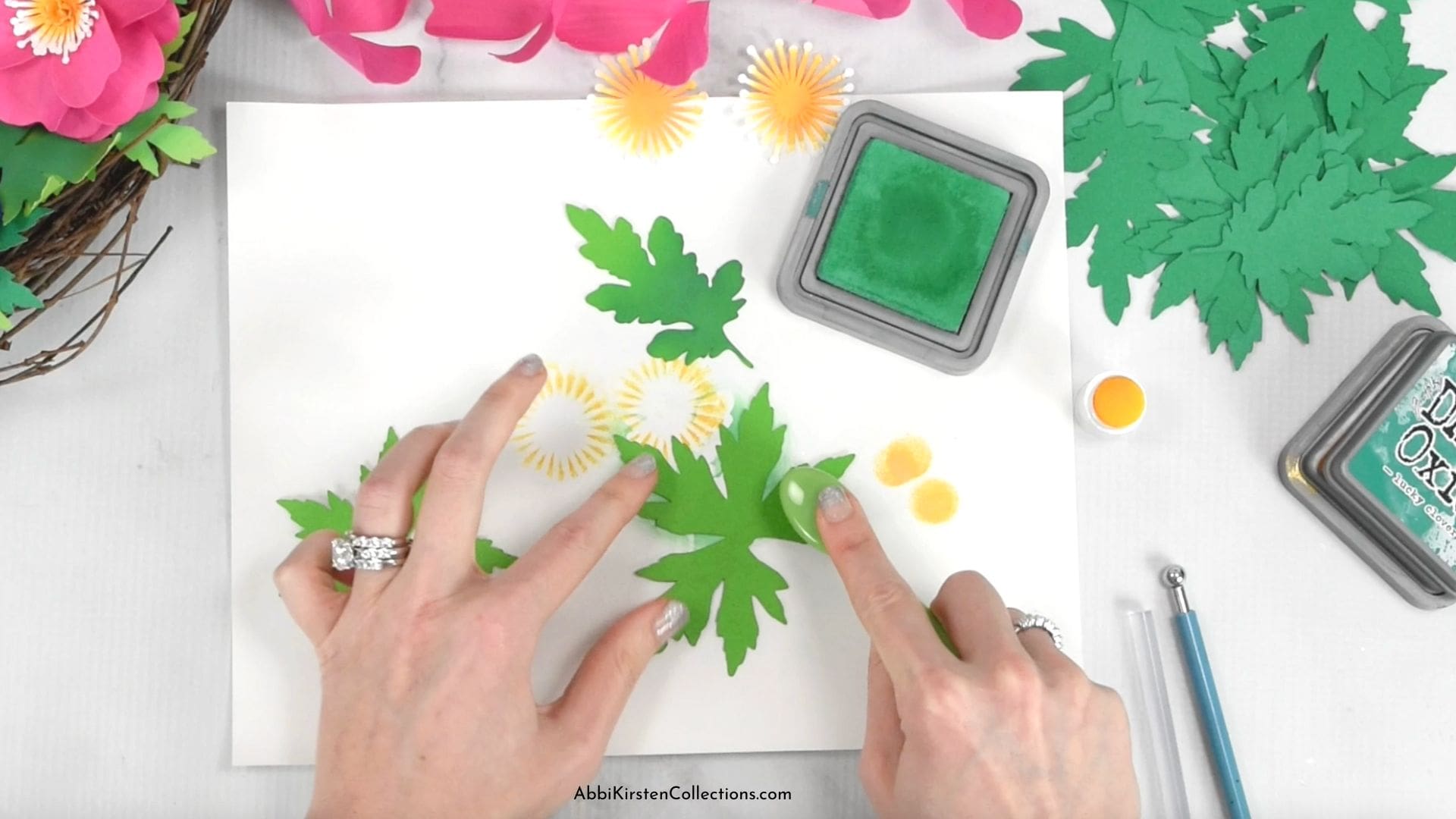 Spring Wreath: Make a Primrose Paper Flower Wreath With Cricut