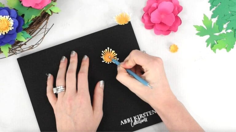 Spring Wreath: Make a Primrose Paper Flower Wreath With Cricut