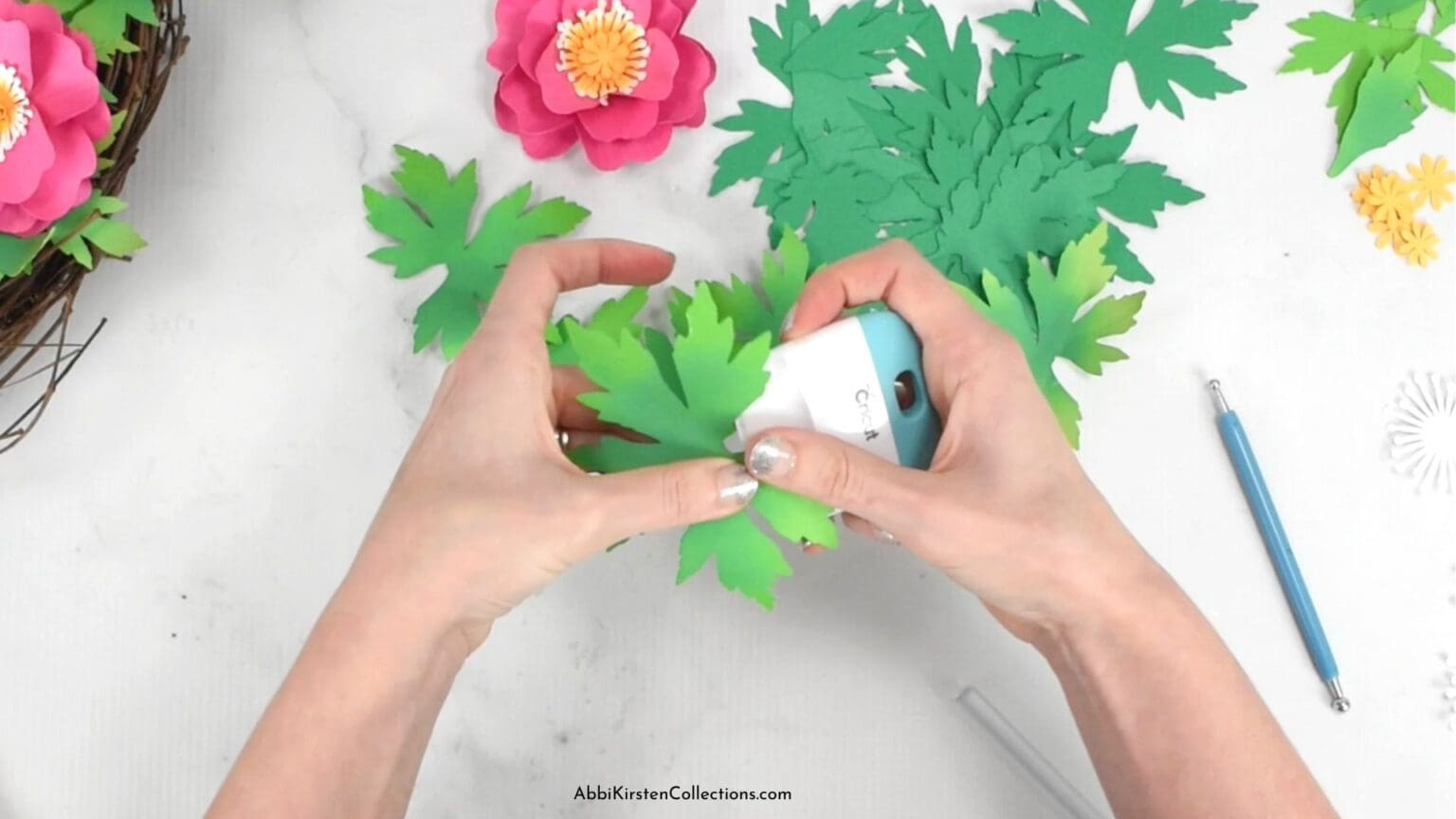 Spring Wreath: Make a Primrose Paper Flower Wreath With Cricut