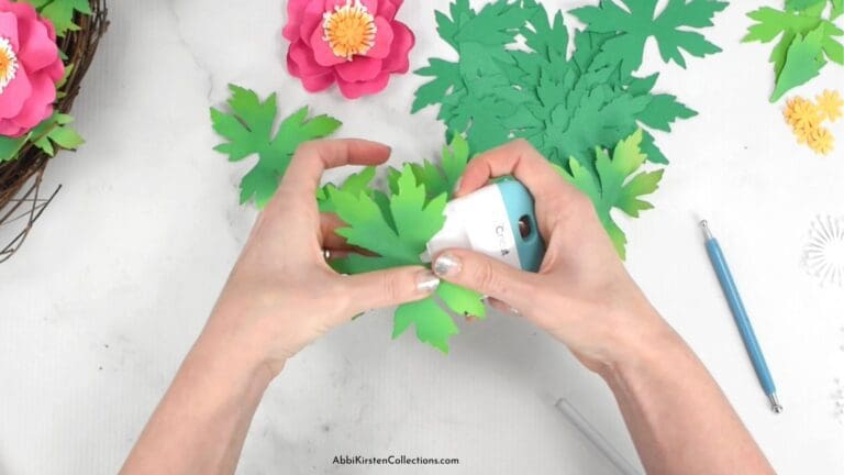 Spring Wreath: Make a Primrose Paper Flower Wreath With Cricut