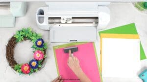 Spring Wreath: Make a Primrose Paper Flower Wreath With Cricut