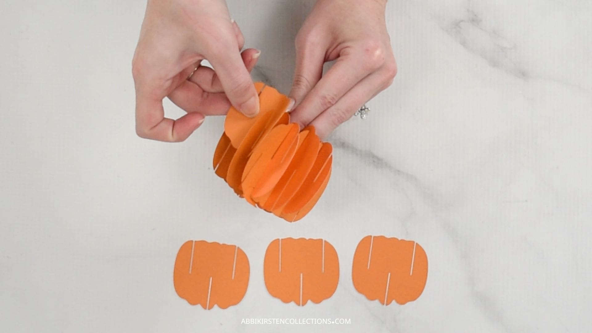 DIY Pop-Up Pumpkin Card Craft For Halloween