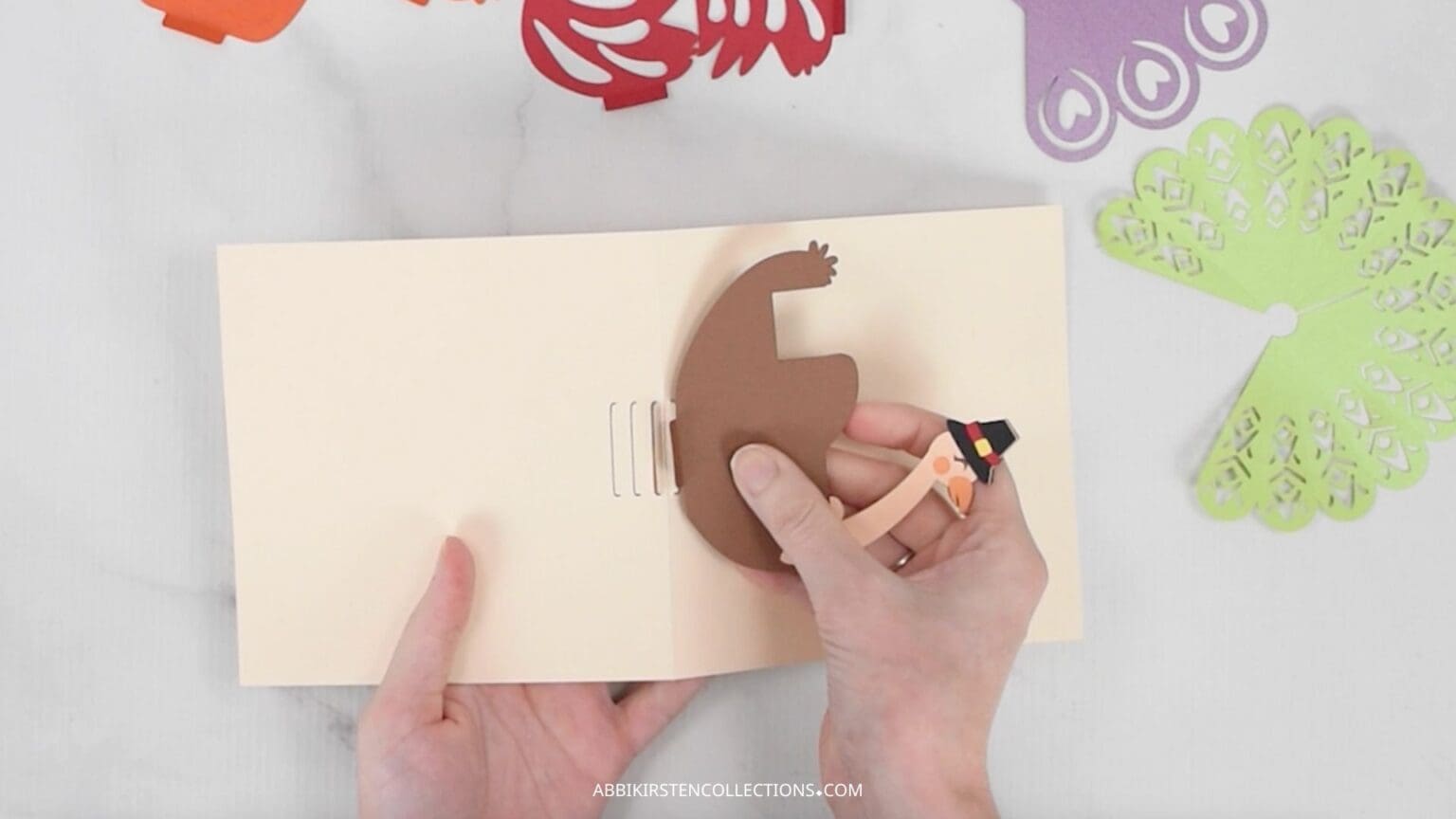 DIY Pop-Up Turkey Card With Cricut For Thanksgiving