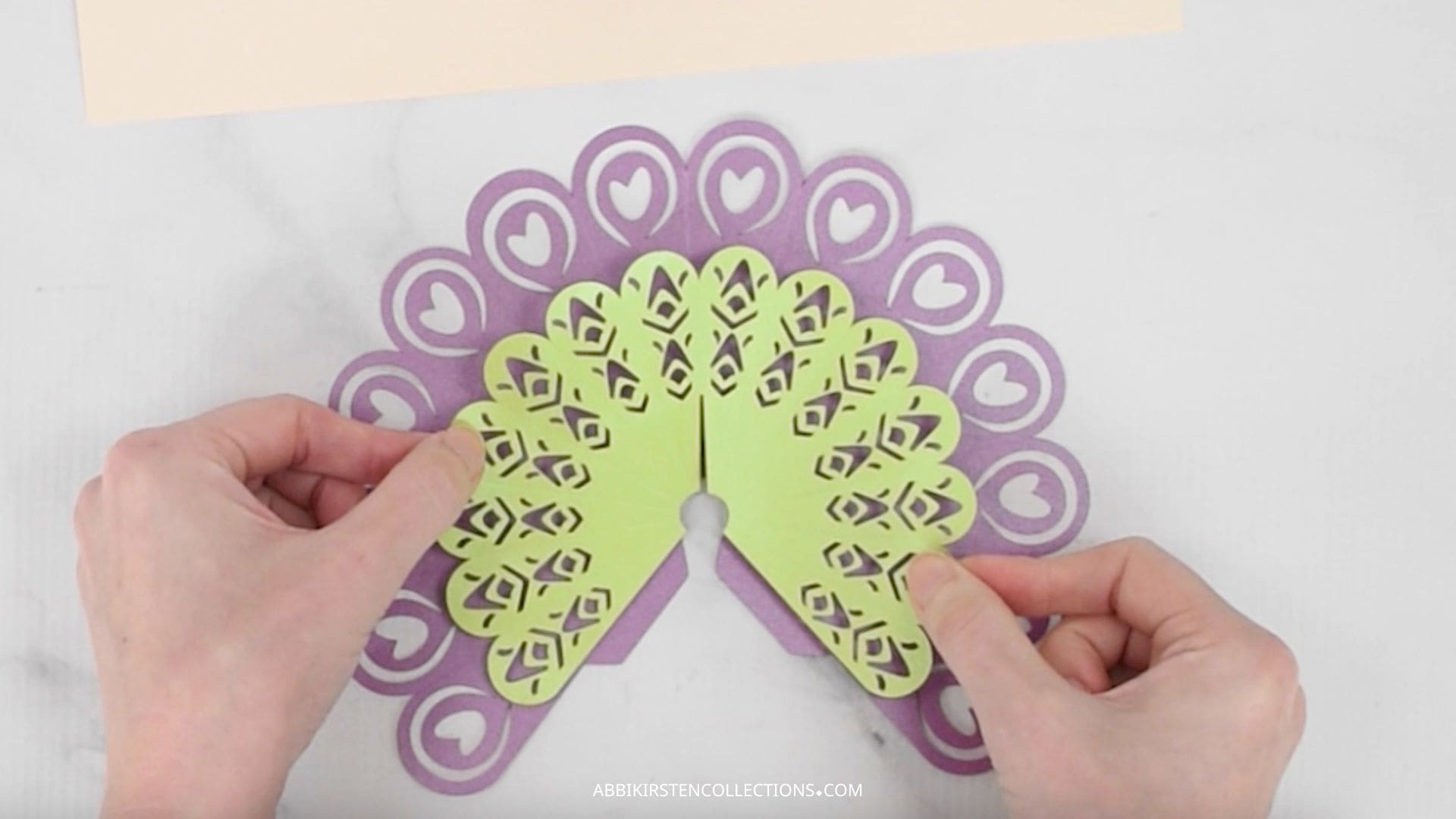 DIY Pop-Up Turkey Card With Cricut For Thanksgiving