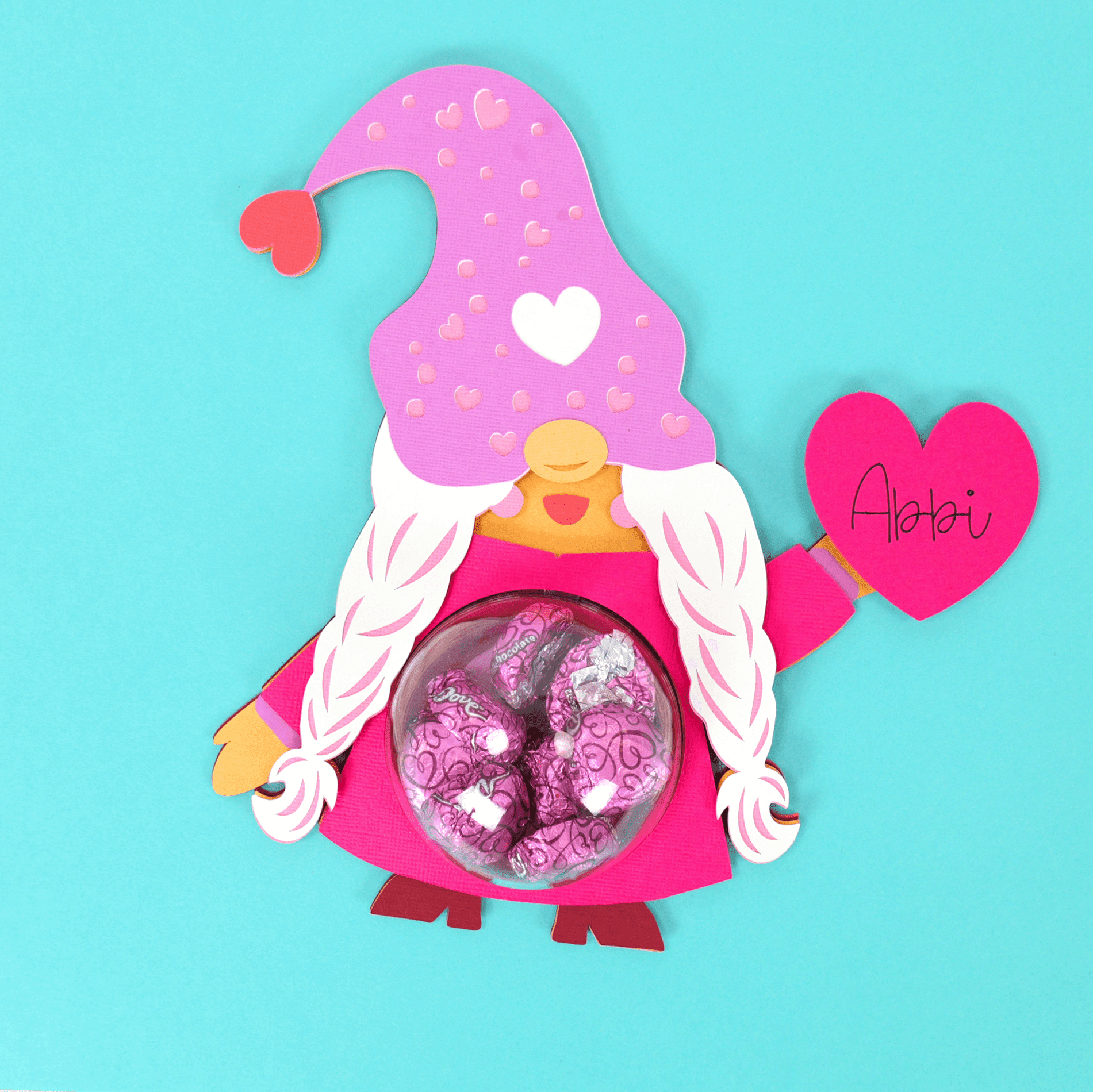 Gnome Candy Holder For Valentine's Day: SVG FIles + Tutorial
