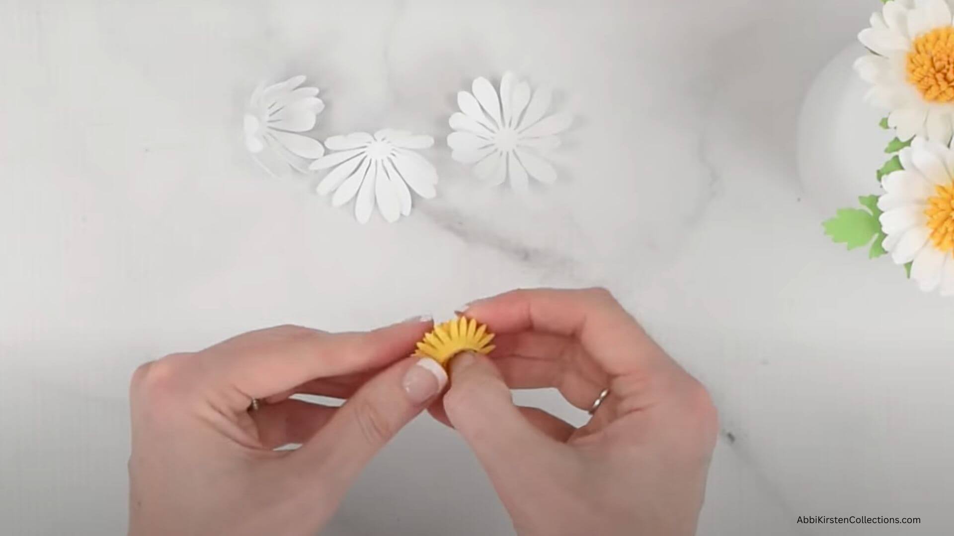 How to Make A Mini Daisy Paper Flower - Abbi Kirsten Collections